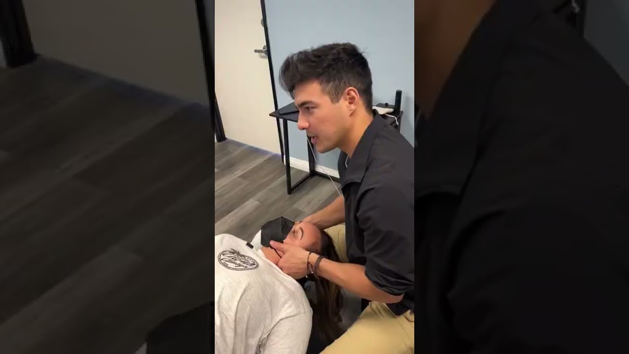 Neck crunch compilation - YouTube