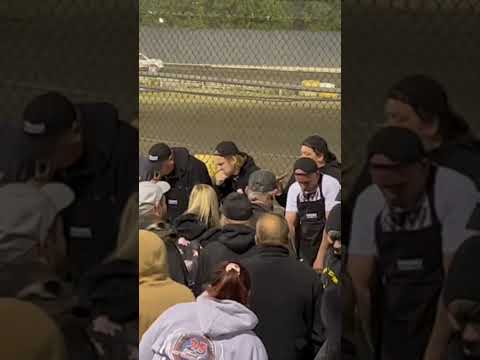 Premio Sausage. Sausage eating contest - YouTube