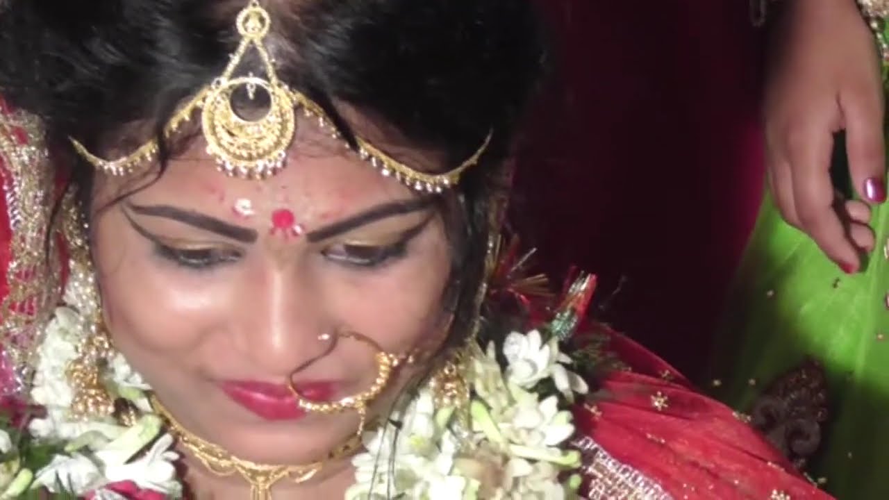 Mala Badal !! Suva Bibaha !! Pathik & Sutapa !! Bangla wedding !! Ma ...