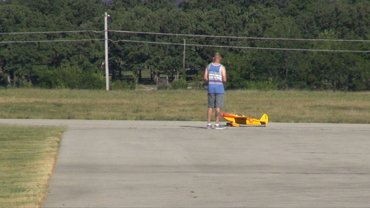 Great Planes Shoestring High Speed Passes with New Prop - YouTube