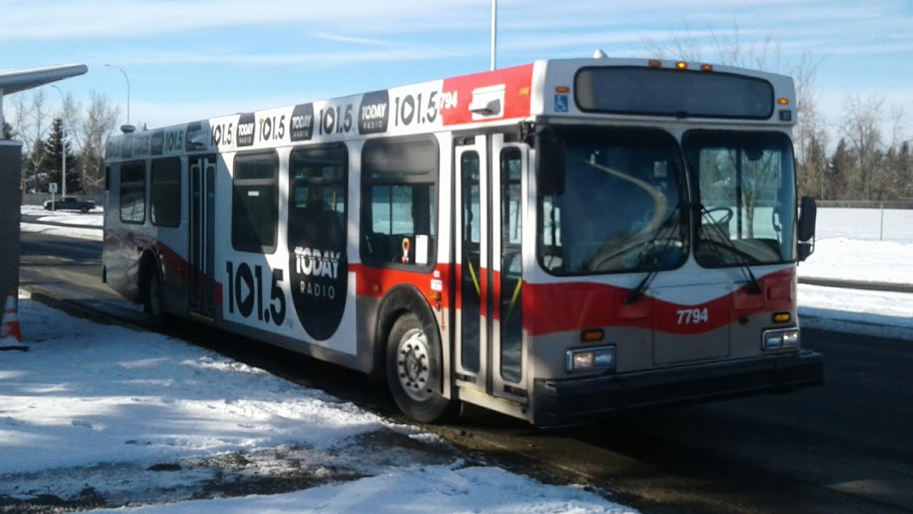 [Calgary Transit] #7794 (2002 New Flyer D40LF) on Route Max Yellow 304 ...