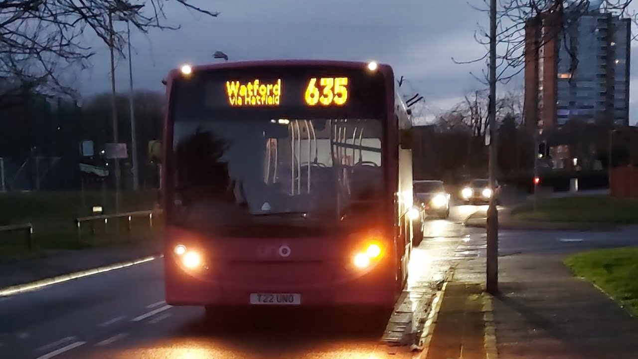 Uno/Enviro 200/€5 (T22 UNO) - YouTube
