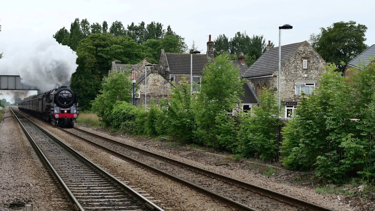 steam train fly by brough - YouTube