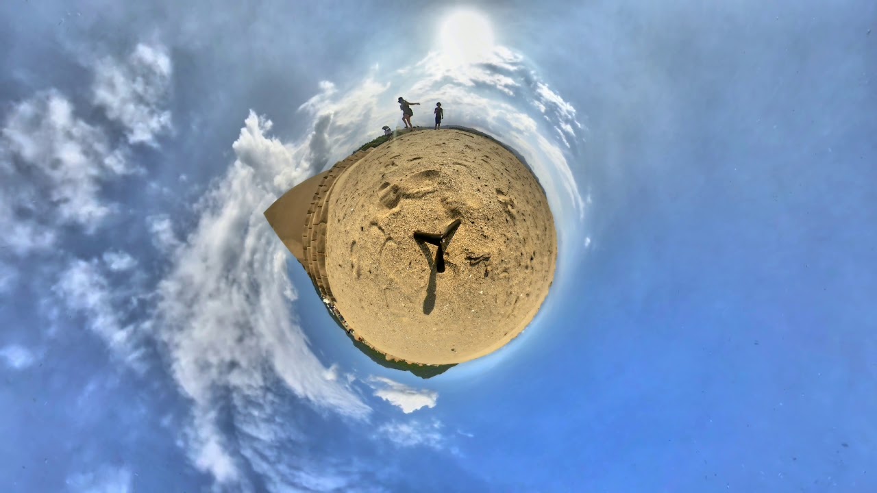 Clone Trail x Rolling Planet x Dolly Zoom - YouTube