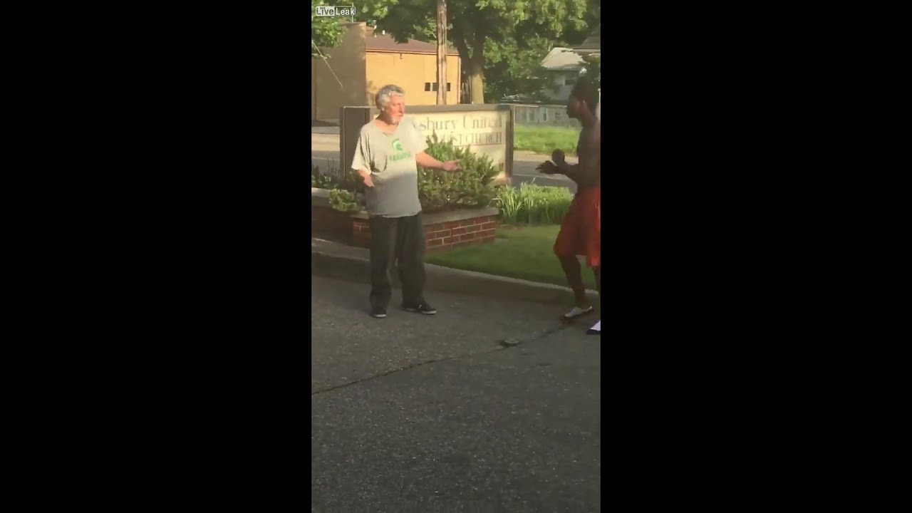 INNOCENT homeless man beaten by man. (SHOCKING) FIGHT VIDEO 2017 - YouTube