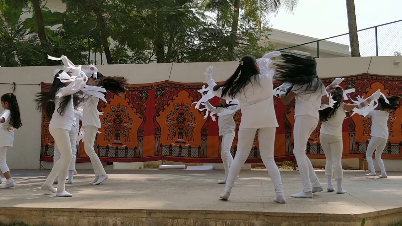 Ganga River Dance Republic day 2018 -NDP Girls - YouTube