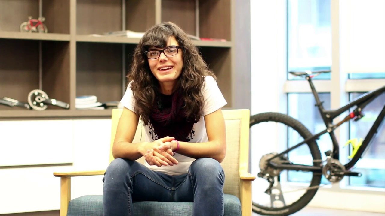 Trasmontaña: entrevista a Inés Gutierrez - YouTube