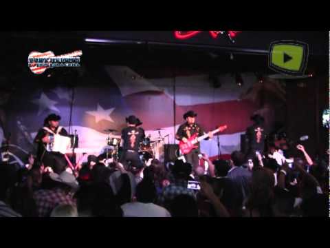 GRUPO CONTROL CUMBIA DEL SOL (EN VIVO) - YouTube