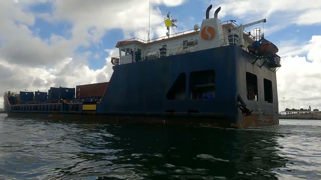 Cape Express Panama arriving to Port Everglades - YouTube