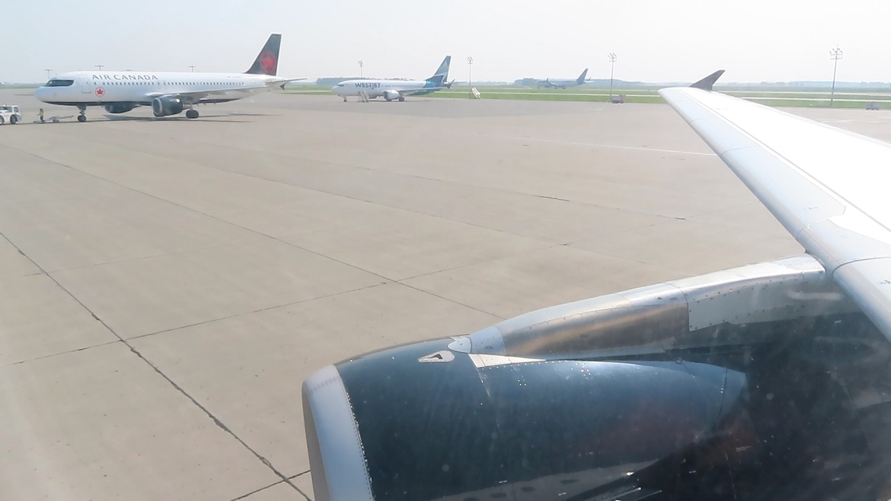 Engine View Air Canada A321 landing in Edmonton | YEG - YouTube