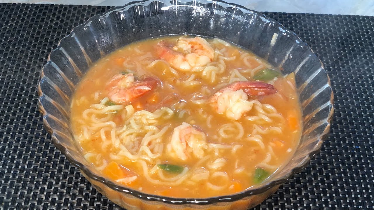 Maggi In A Different Style | Maggi Soup Noodles Recipe - YouTube