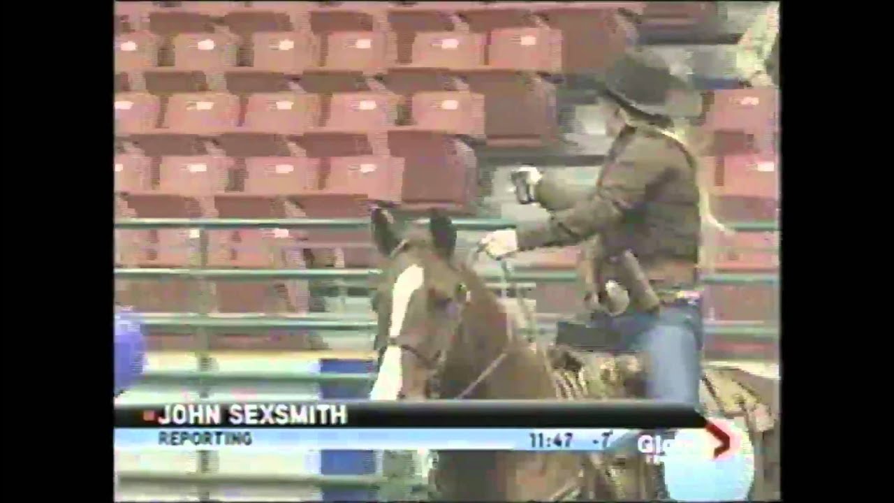 Outlaw Annie at the Canadian Finals Rodeo - YouTube