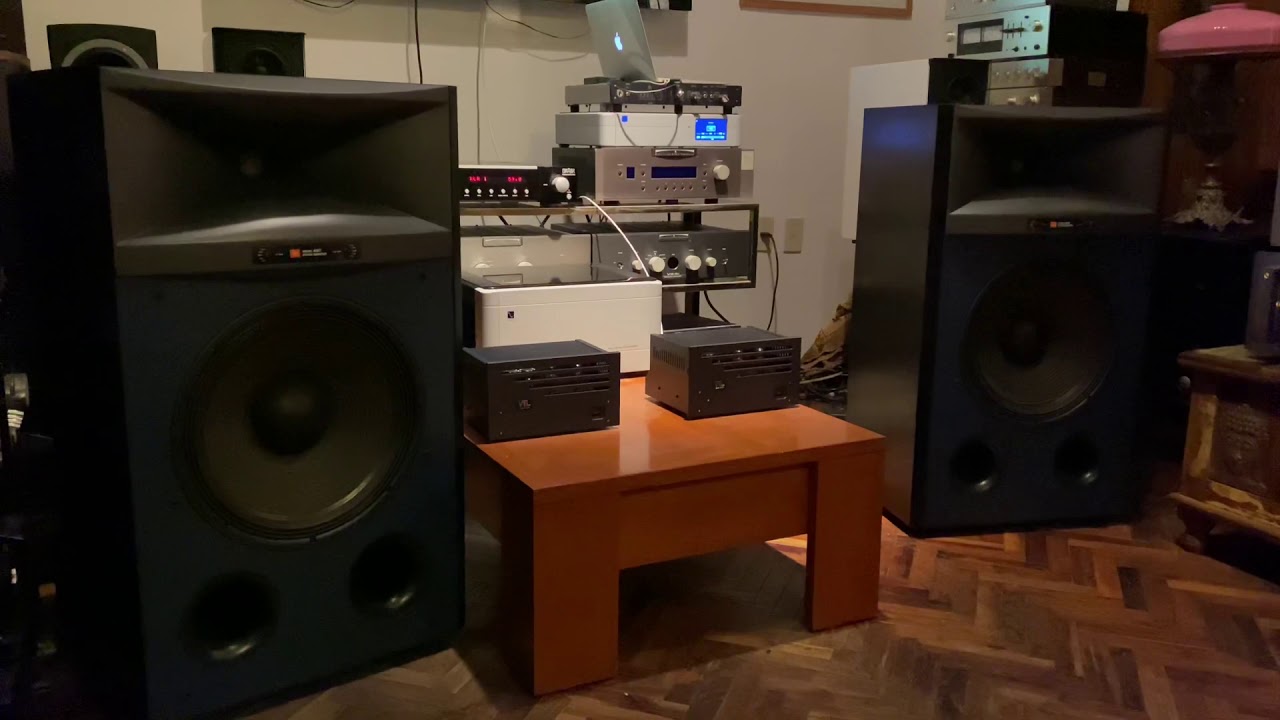 Jbl 4367 Studio Monitor - YouTube