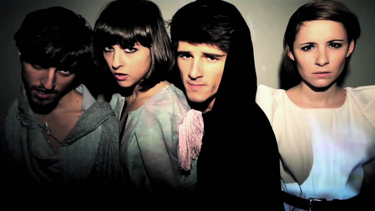 Serie "El Piso" - Intro Temporada 1 - YouTube