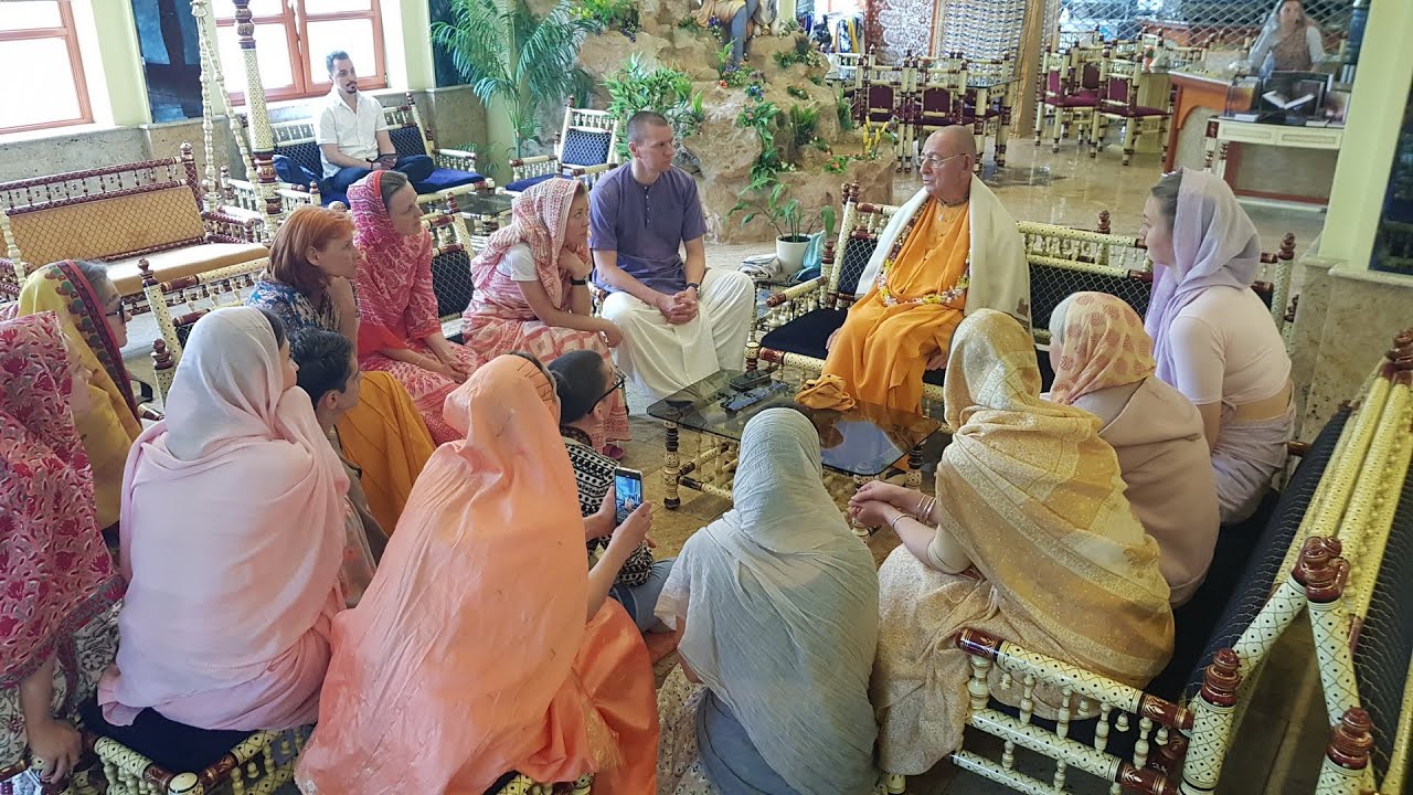 Talk to devotees from Ukraine - 2022-05-01 - YouTube