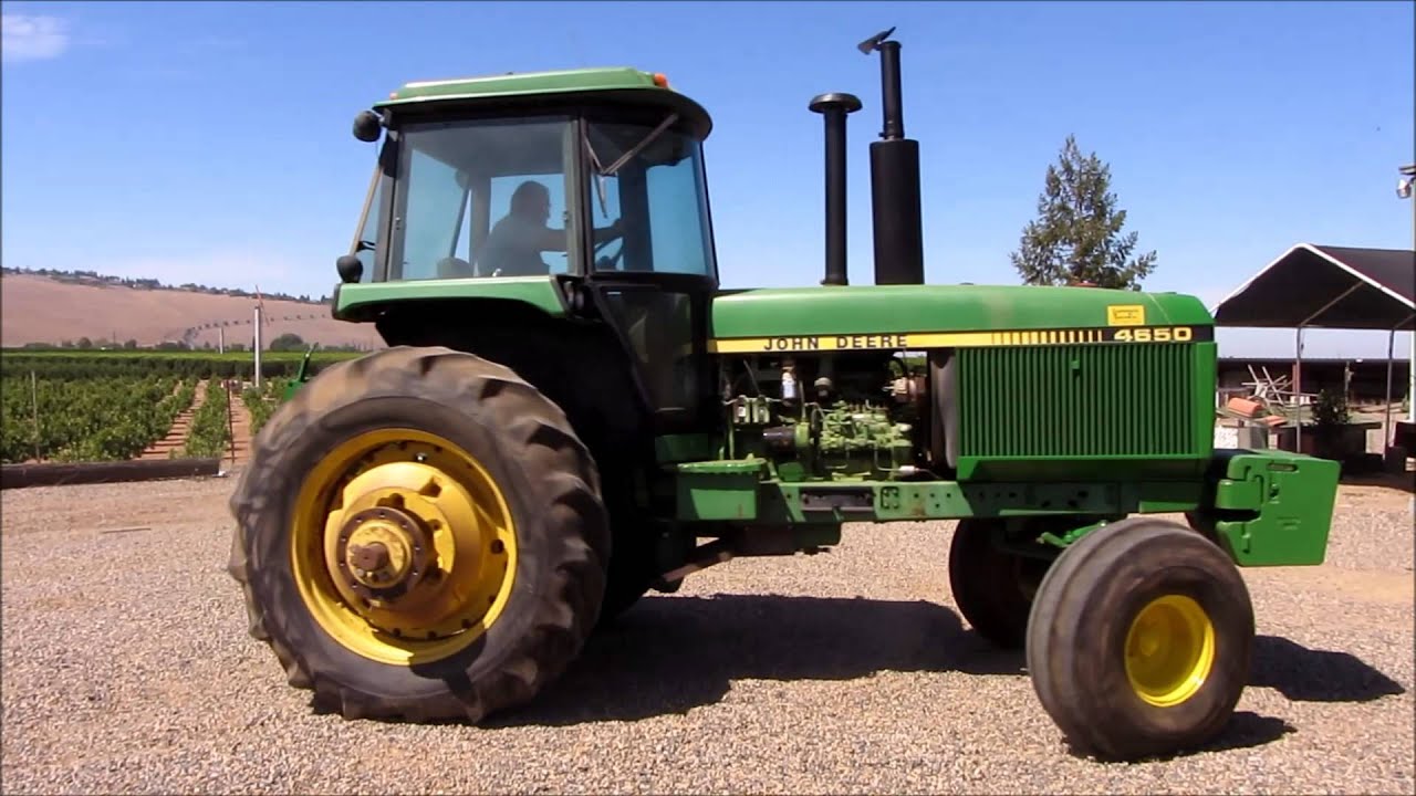 John Deere 4650 - YouTube