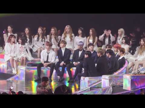 WANNA ONE REACTS to BLACKPINK 'Best Dance Female' MMA 2018
