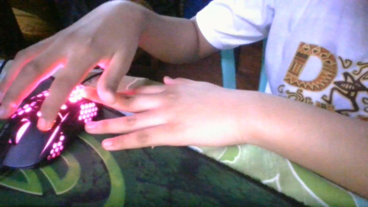 Drag Clicking with the Scorpion M399 Gaming mouse.... - YouTube