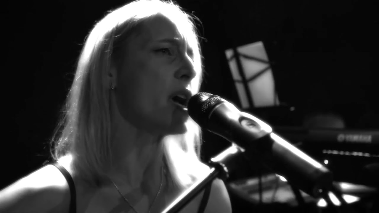 Anna C | Singer/Vocalist | Last Minute Musicians - YouTube
