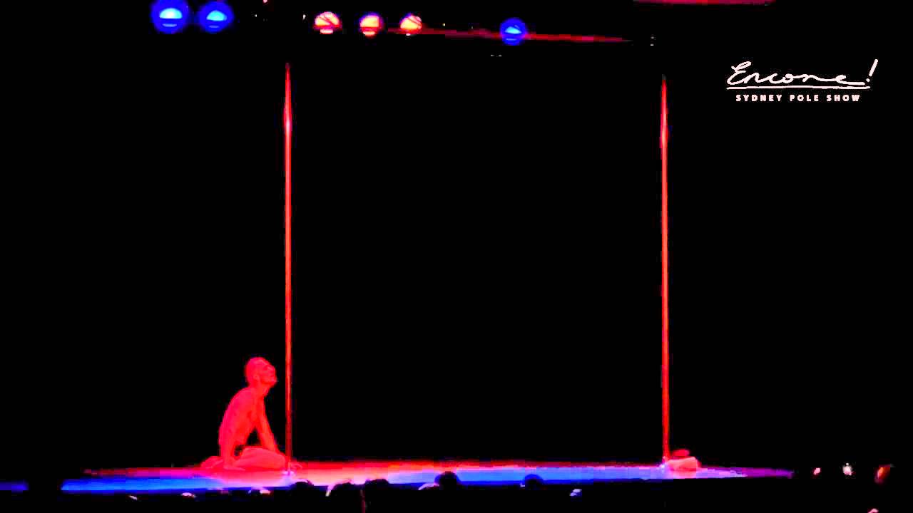 Travis Scott - Encore! Sydney Pole Show - YouTube