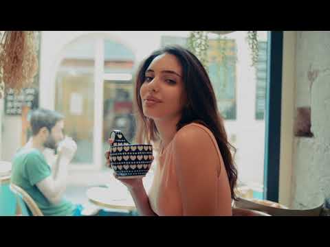 Breakfast in Nice old town with Sara