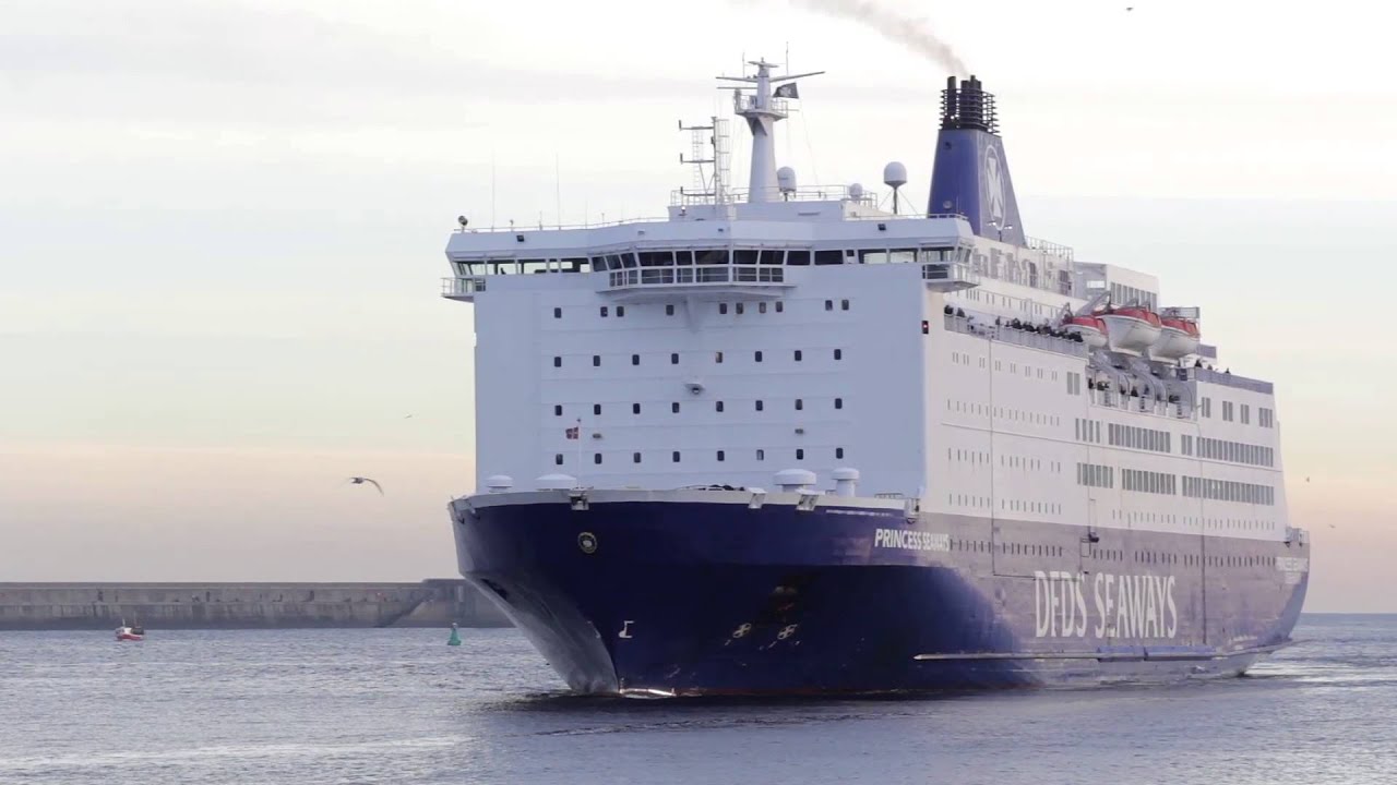 Port of Tyne 16 (HD) - Arrival of Princess Seaways: 12/01/14 - YouTube