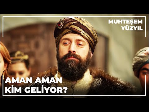 Süleyman Haremi Ziyaret Etti! | Muhteşem Yüzyıl 56. Bölüm