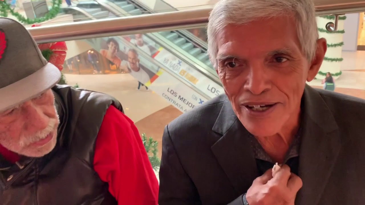 El patron neto en la plaza - YouTube