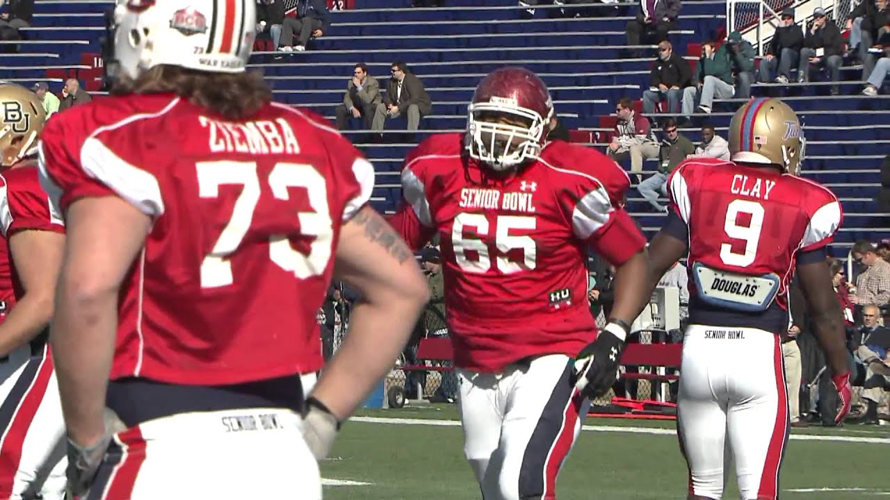 Arkansas OL Demarcus Love - YouTube