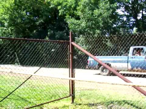 Arpin Truck Pull 1st hook up - YouTube