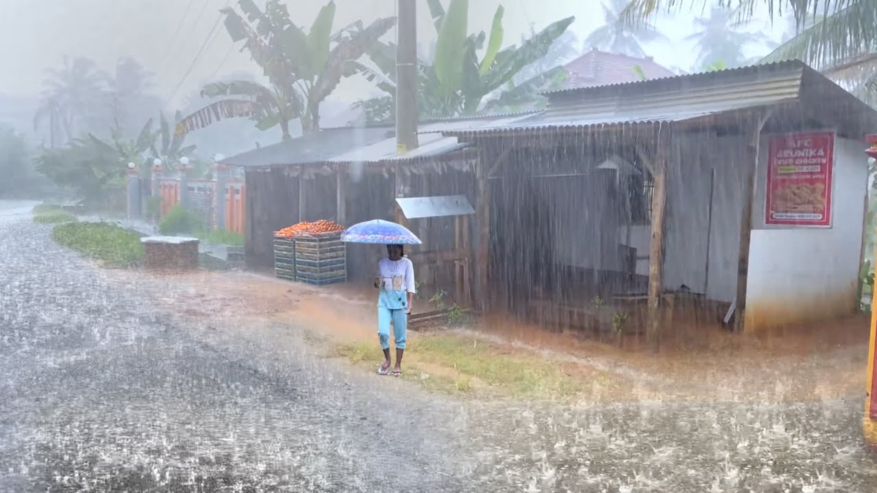 Super Big strong Winds,Thunderstorms & Keep sounding don't Stop and ...
