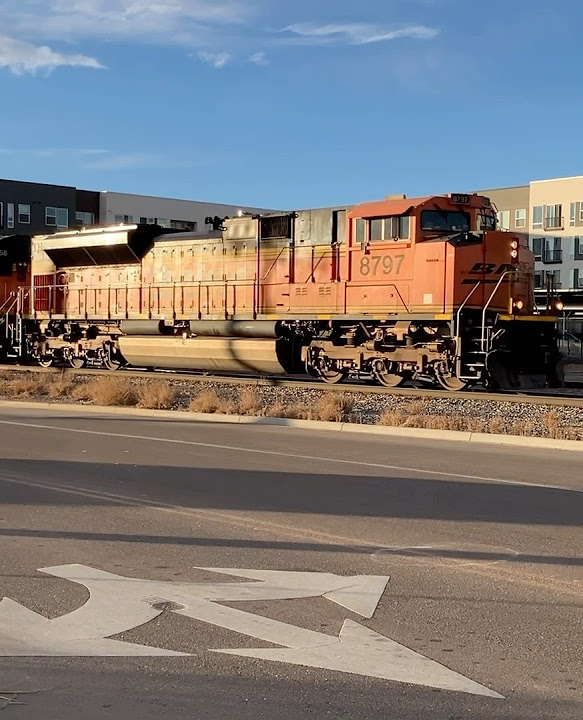 BNSF SD70ACE leads the H-DENLAU at Longmont #train #bnsf #shorts #railroad #bnsftrains # ...