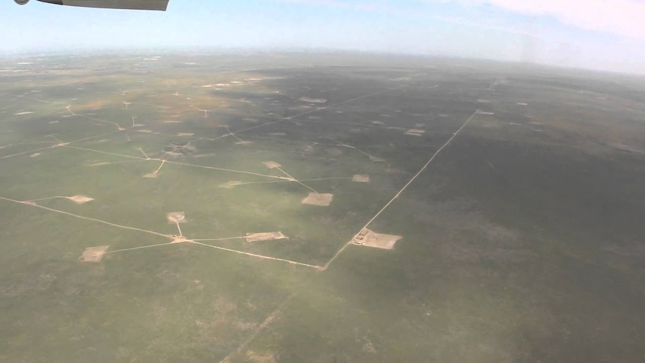 Fracking in Colorado from the air - YouTube