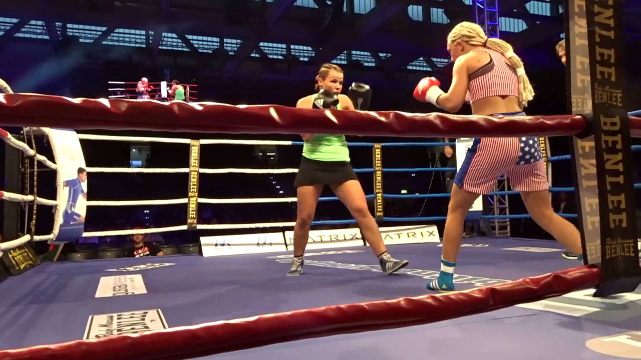 MAH00872 Maja Milenkovic vs Zsofia Bedo R1 - YouTube