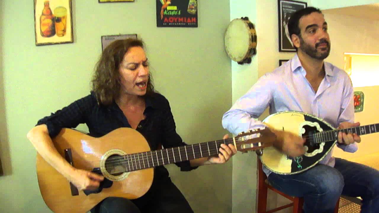 Γεννηθηκα για να πονω - Mousikoi Erastes - Ράνια - YouTube