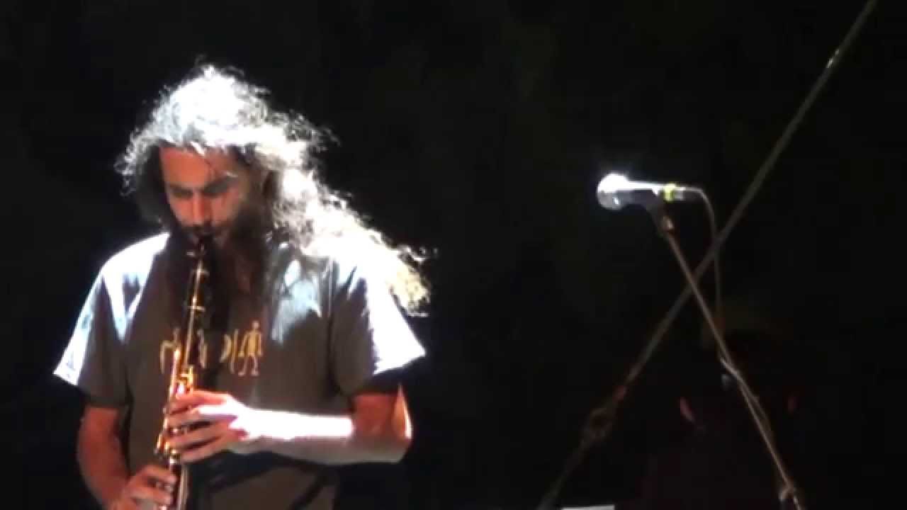 Κωσταντής Πιστιόλης-Ξενιτεμένα μου πουλιά,''Κατράκειο 2014'' - YouTube