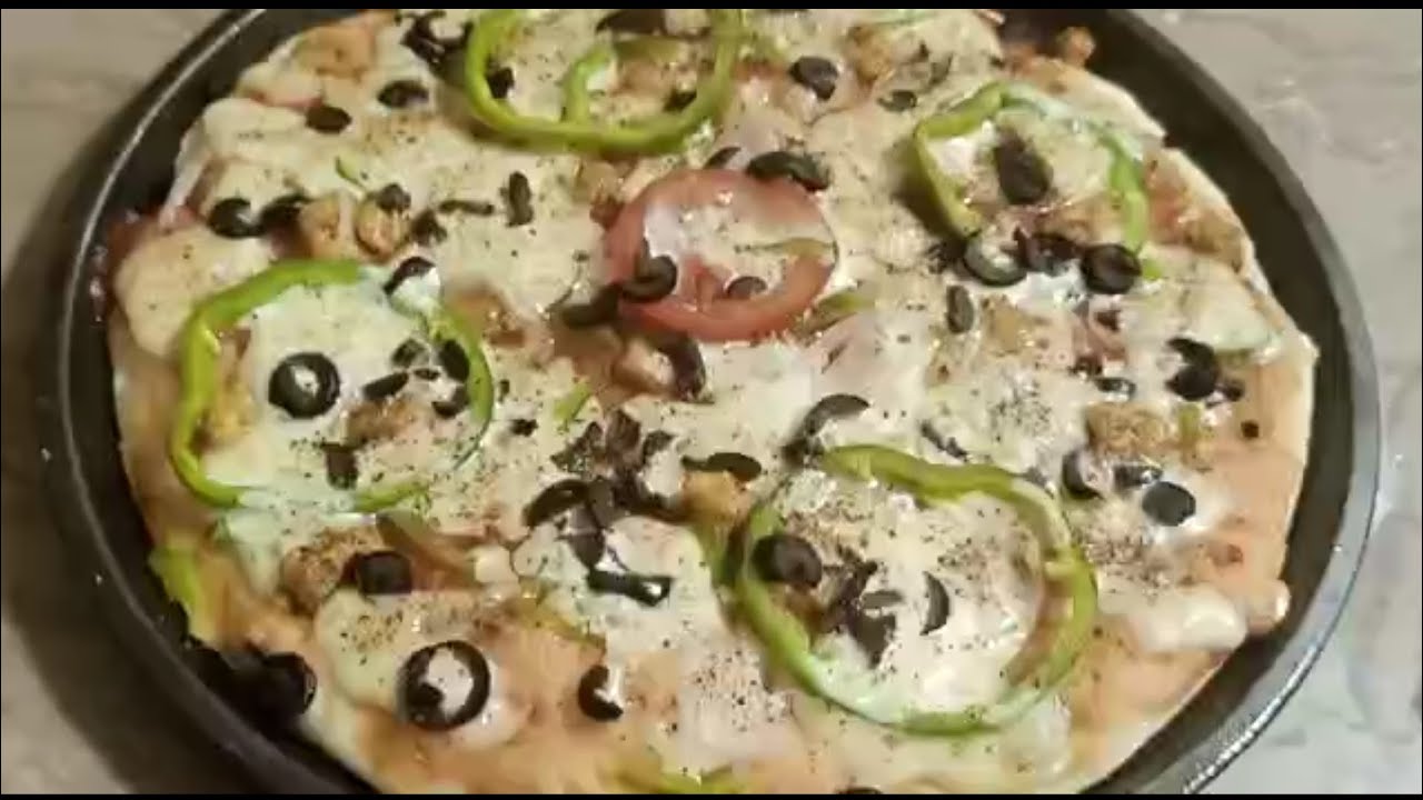 CHICKEN TIKKA PIZZA WITH OUT OVEN|SHAMA RIZWAN FAMILY - YouTube