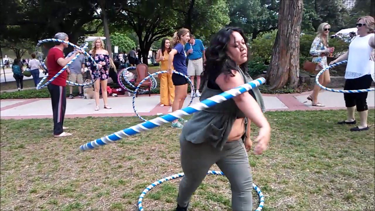 CHula Hooping Extreme,, fun for everyone - YouTube