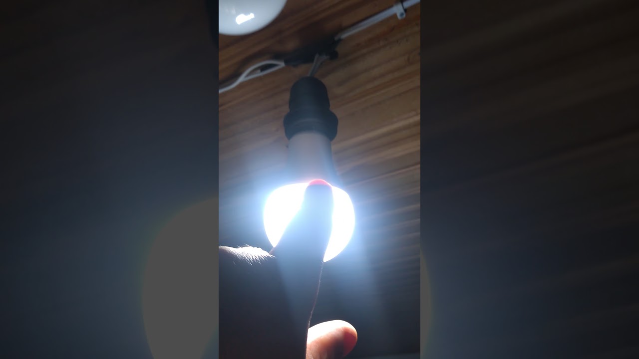 Mini sistema solar off grid para iluminação - YouTube