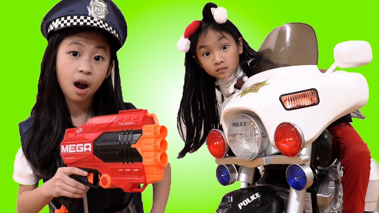 Pretend Play Police With Joker Controls Kaycee - YouTube