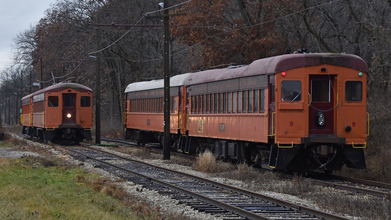 East Troy Railroad Museum Santa Trains With South Shore Line Cars - YouTube