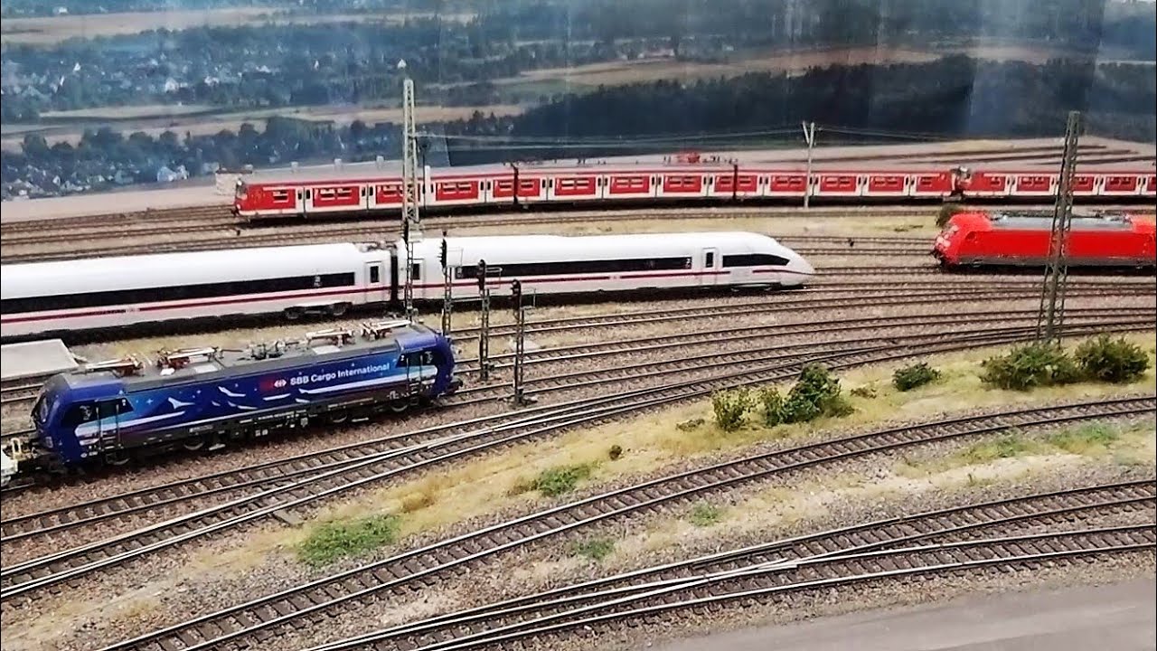 Modellbahn Highlight: Alex Anlage trifft Gleiswüste mit ICE, CNL ...