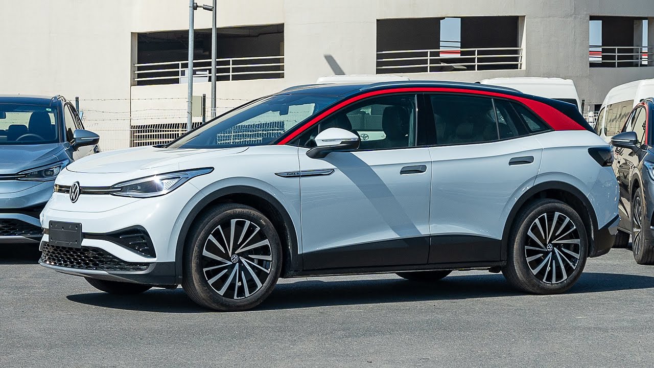 Volkswagen ID.4 Pure+ 2021 White / Red - YouTube