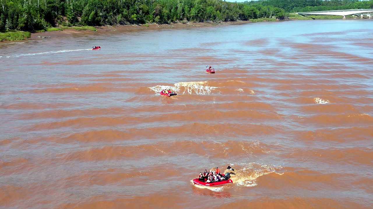 Amazing Tidal Bore and Awesome Rafting with Fast Tidal Flows Upstream ...