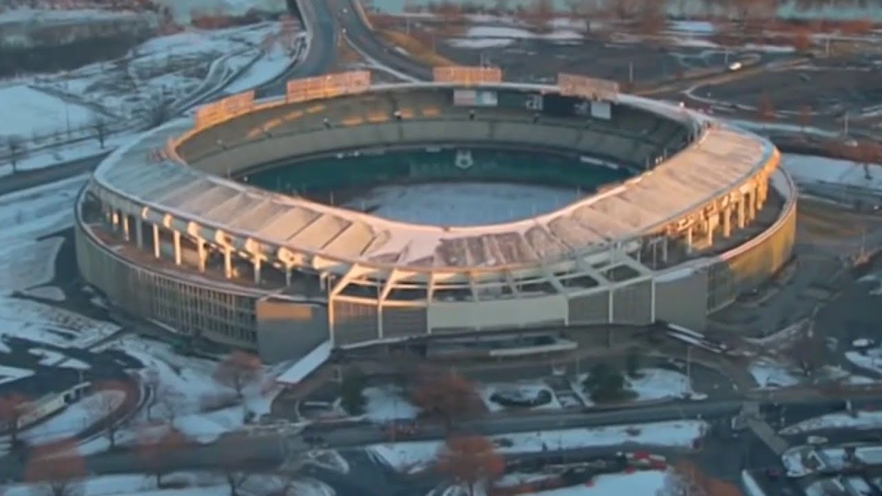 Mayor holds public forum on RFK Stadium development plans | NBC4 ...