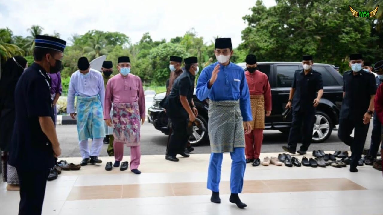 Pemangku Raja Pahang Rasmi Masjid Pertama Dinamakan Atas Nama Tuanku ...