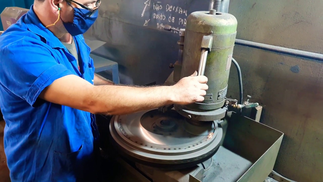 Retífica de Volante do motor. Com Rebolo. - YouTube