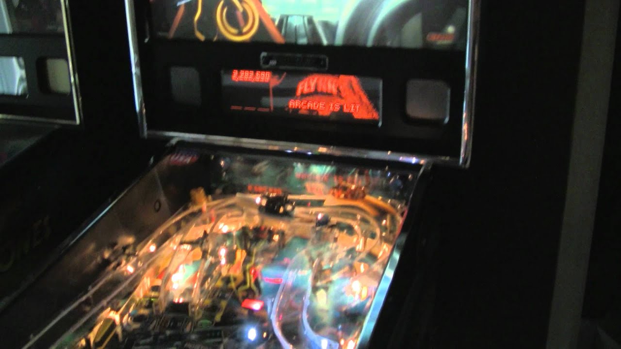 Stern's Tron Legacy Pinball - Limited Edition - YouTube