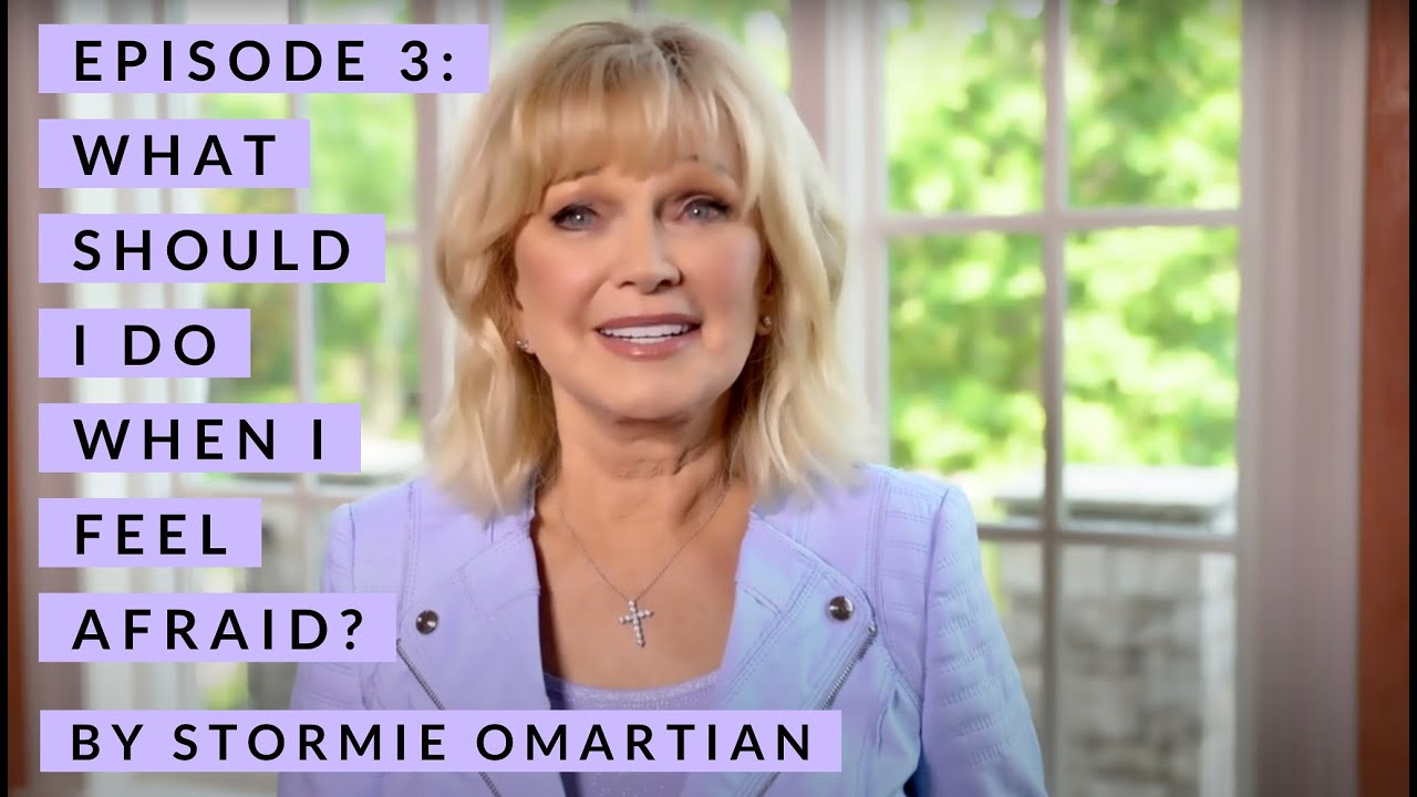 What Should I Do When I Feel Afraid? (SHORT)| "The Power of Praying ...