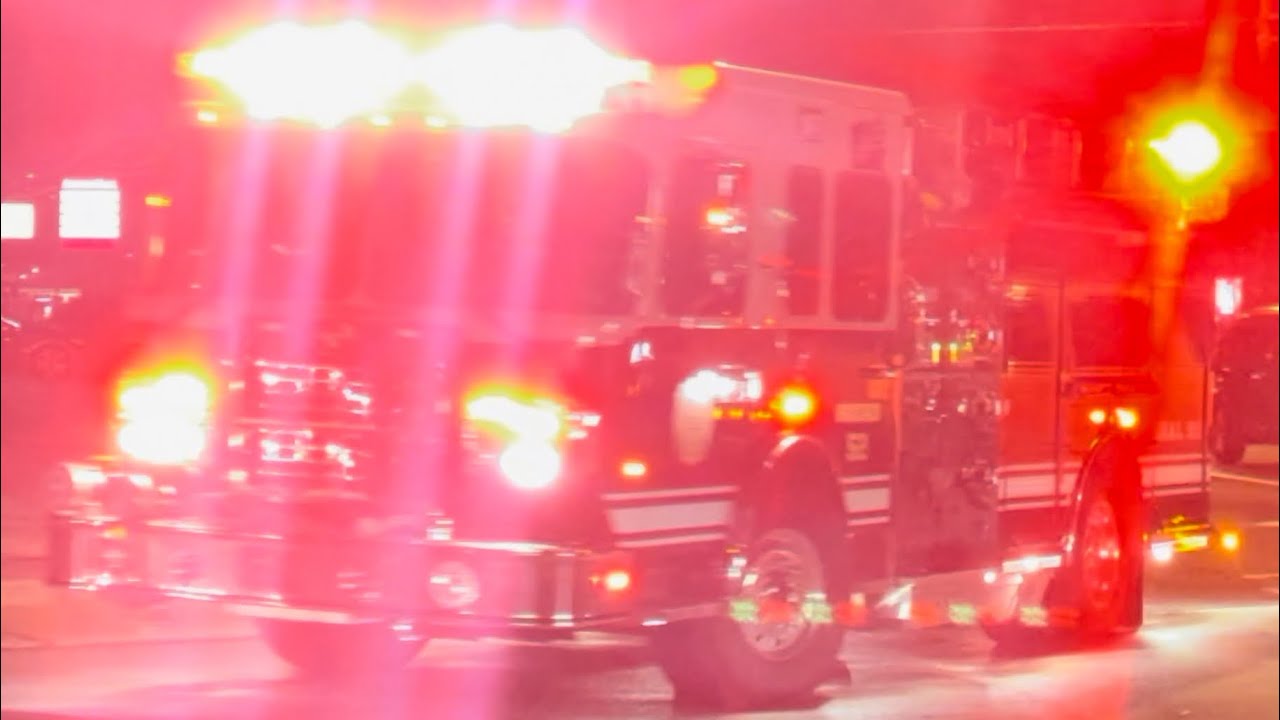 Brookhaven Fire Company Squad 52 & Engine 52 Responding 1-12-24 - YouTube